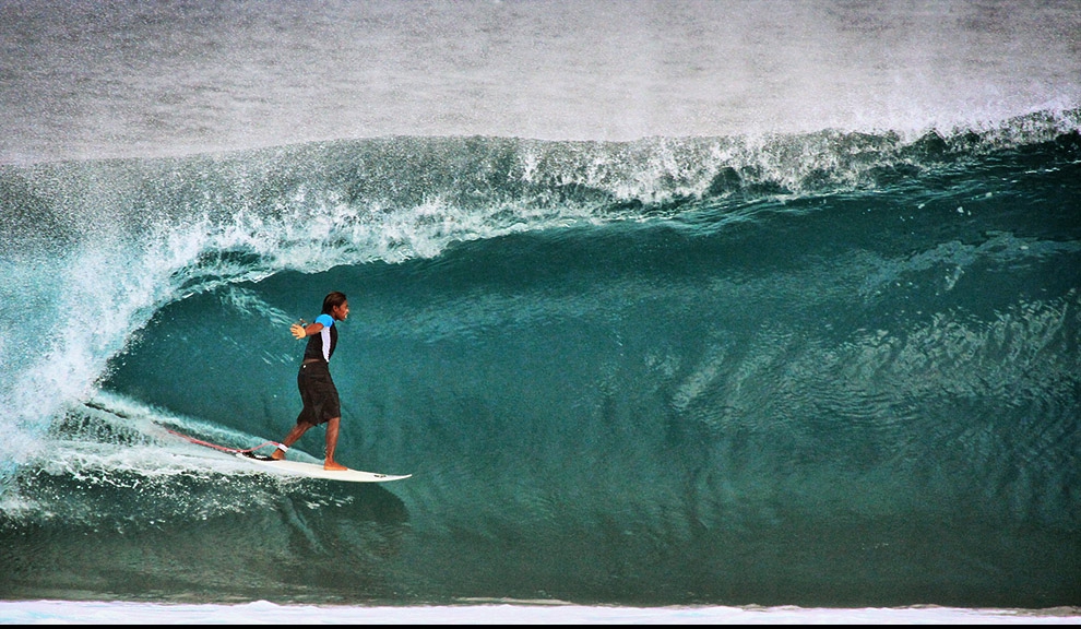 Welcome To Desert Point: The Ultimate Surf - LaybackLayback