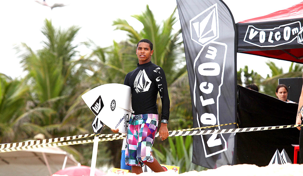 Samba Fish movimenta a molecada no Recreio - LaybackLayback