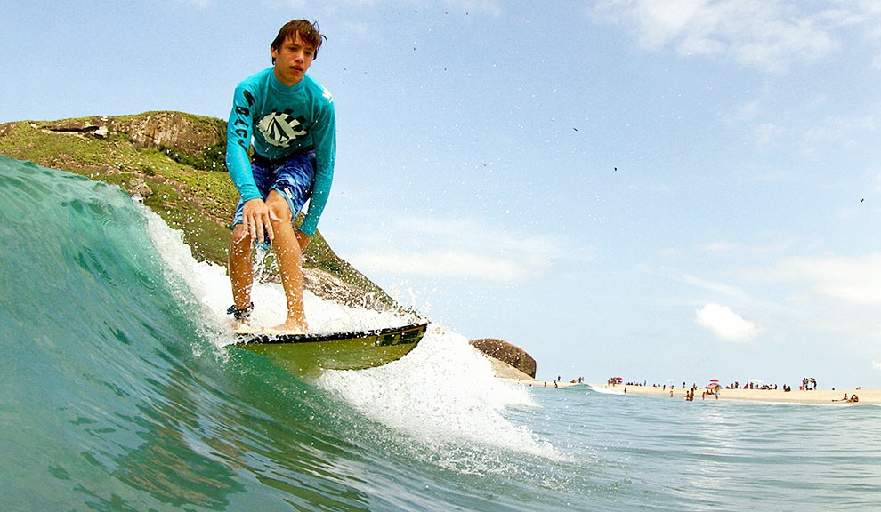 Samba Fish movimenta a molecada no Recreio - LaybackLayback