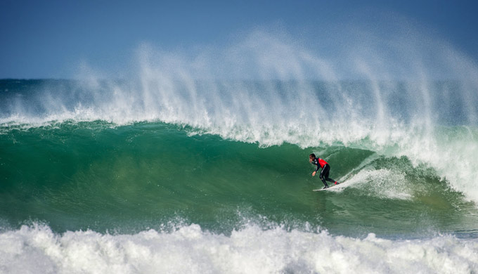 Occy Vs. Tom Curren em J-Bay - LaybackLayback