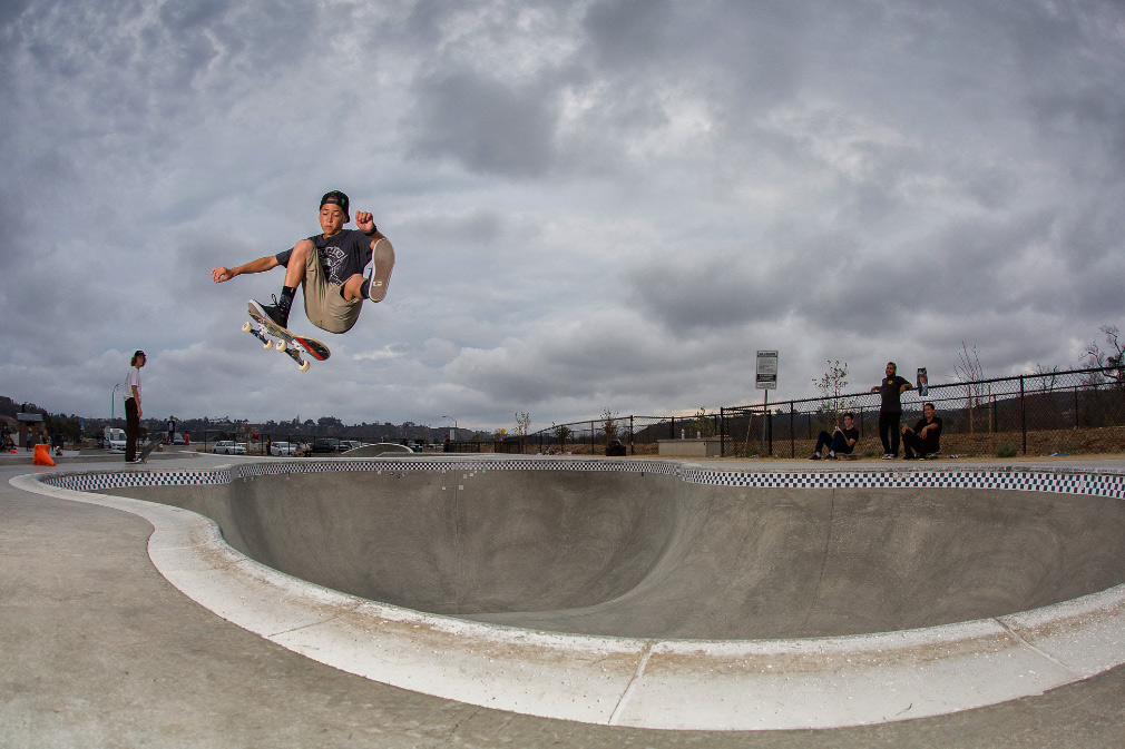 Trey Wood, one foot em Oceanside - LaybackLayback