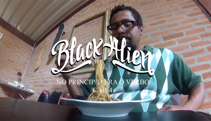 Escute aqui o novo álbum do Black Alien - LaybackLayback