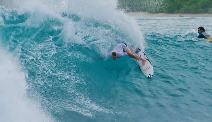 Taj Burrow mais instigado que nunca! - LaybackLayback